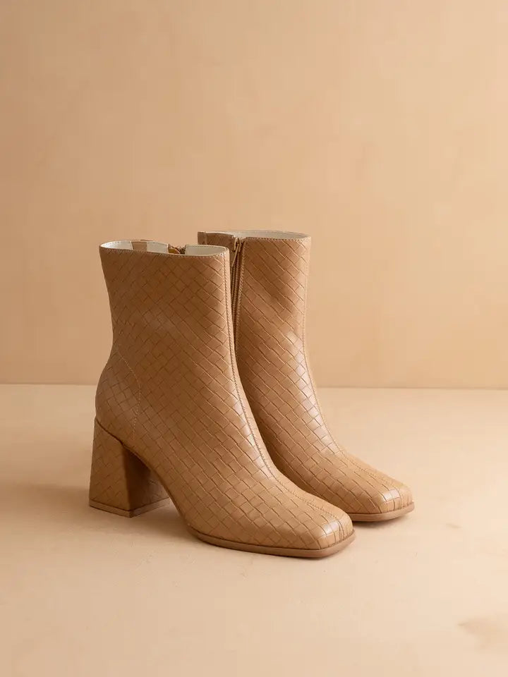 The Demi Boot – She's Smitten